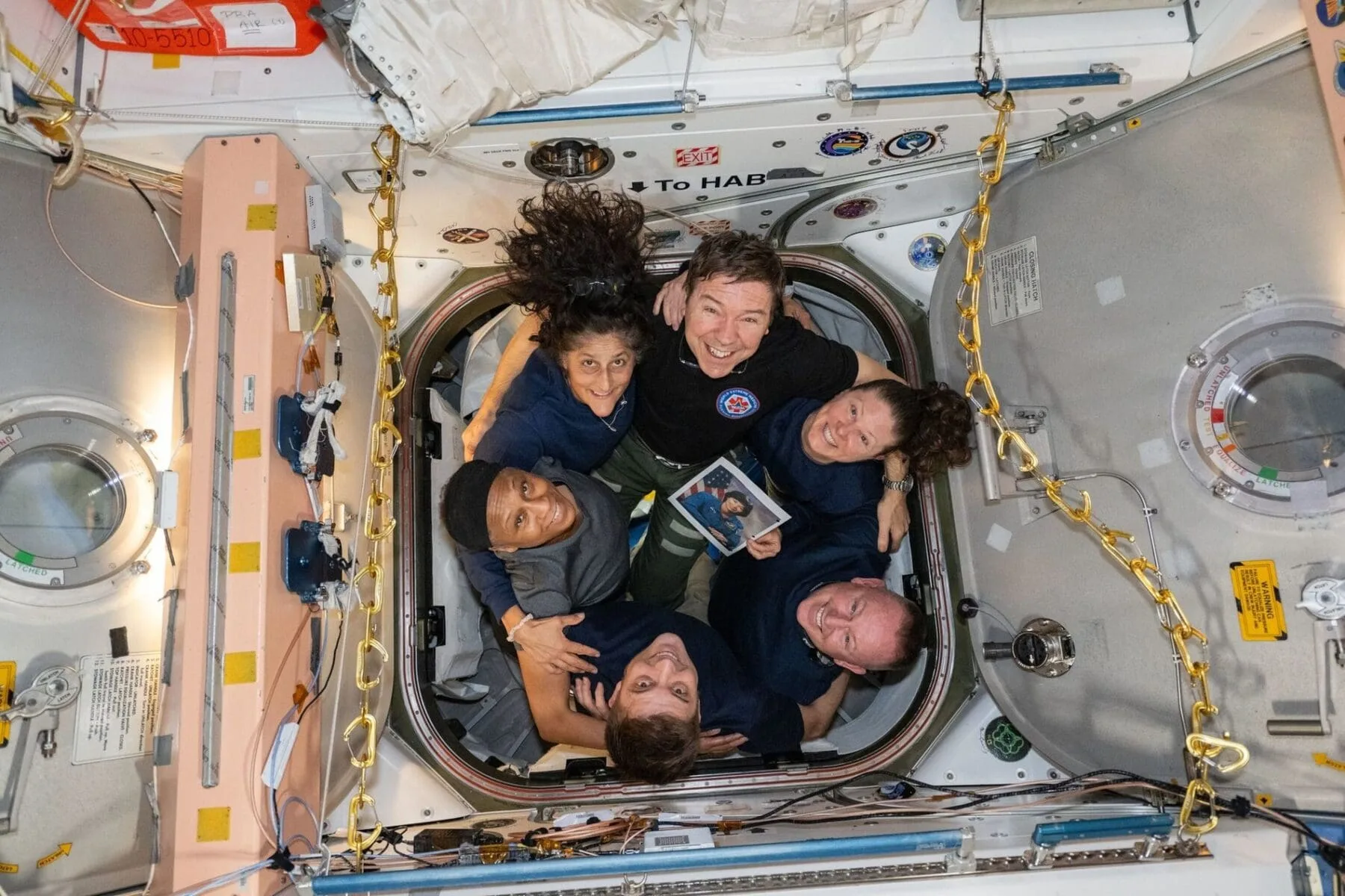10 cosas que no sabías de la vida de los astronautas en el espacio